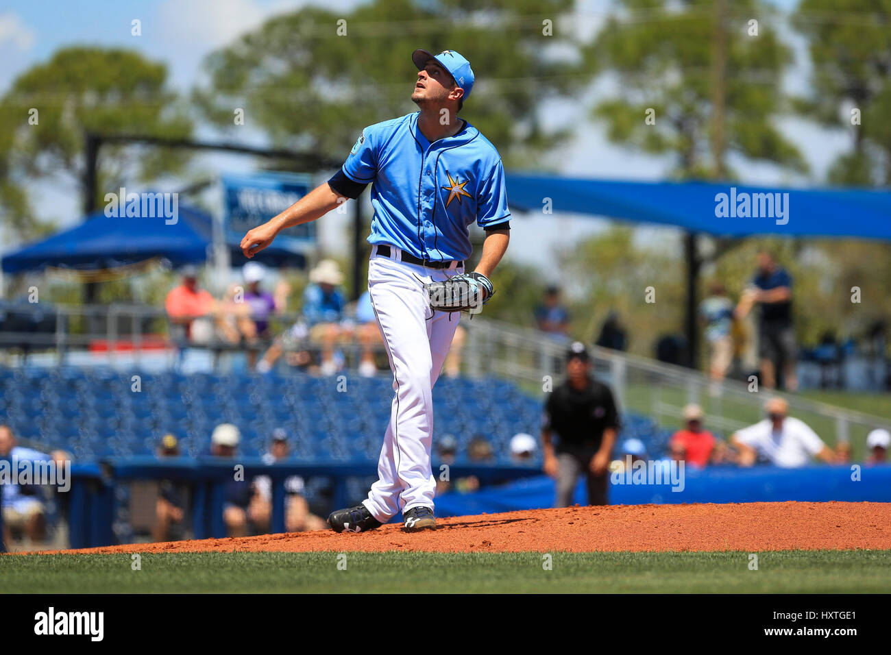 Jason castro twins hi-res stock photography and images - Alamy