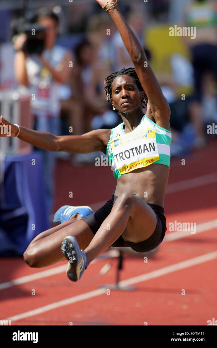 JOANNA TROTMAN LONG JUMP MANCHESTER REGIONAL ARENA MANCHESTER ENGLAND ...