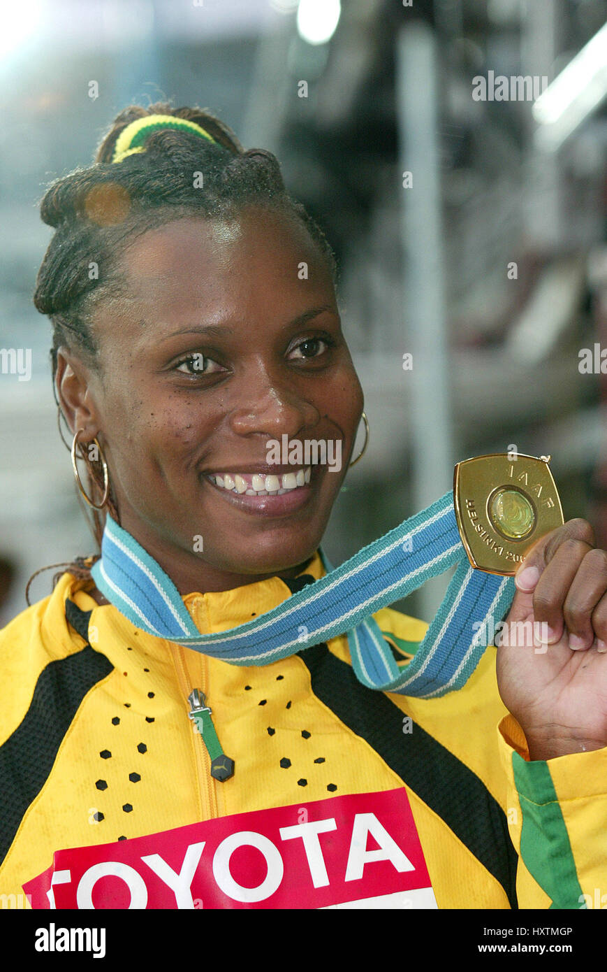 TRECIA SMITH TRIPLE JUMP JAMAICA OLYMPIC STADIUM HELSINKI FINLAND 08 ...