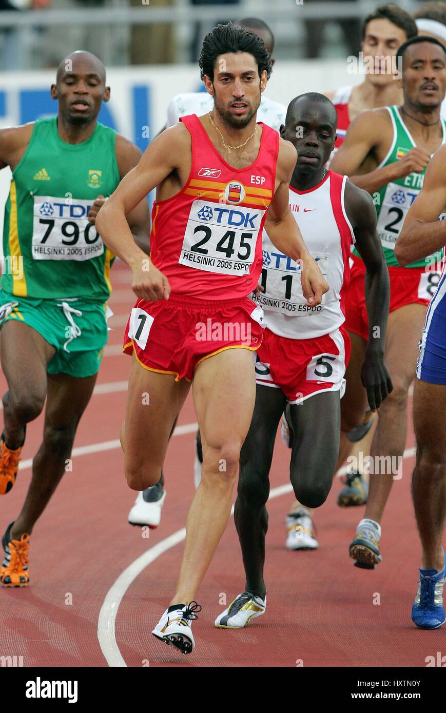 ANTONIO MANUEL REINA 800 METRES SPAIN OLYMPIC STADIUM HELSINKI FINLAND ...
