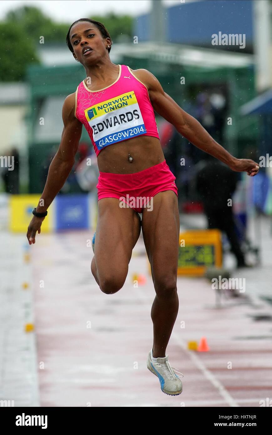 JACKIE EDWARDS LONG JUMP SCOTSTOUN STADIUM GLASGOW SCOTLAND 03 June 2007 Stock Photo - Alamy