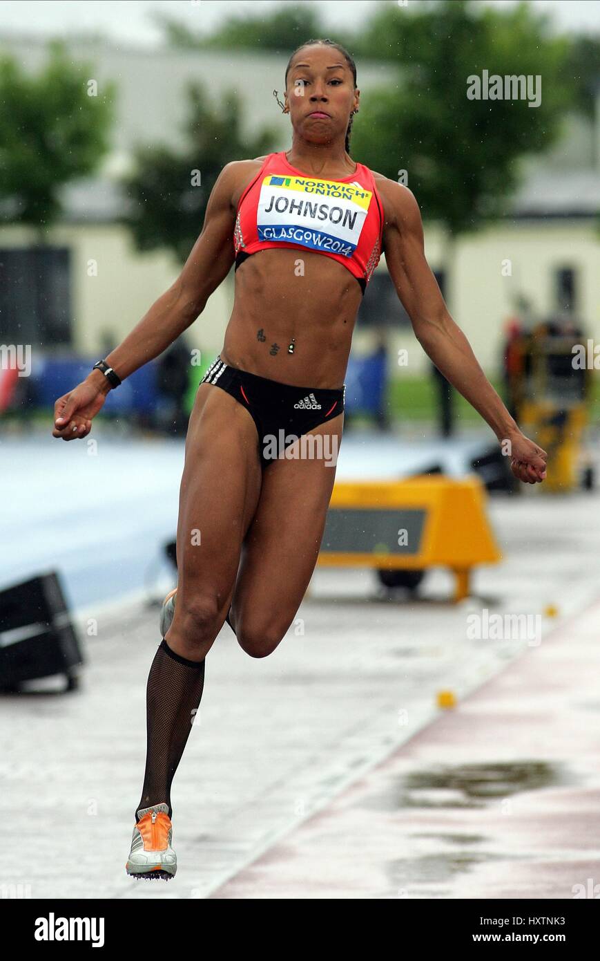 JADE JOHNSON LONG JUMP SCOTSTOUN STADIUM GLASGOW SCOTLAND 03 June 2007 Stock Photo - Alamy