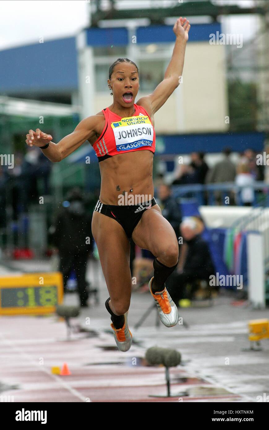 JADE JOHNSON LONG JUMP SCOTSTOUN STADIUM GLASGOW SCOTLAND 03 June 2007 Stock Photo - Alamy