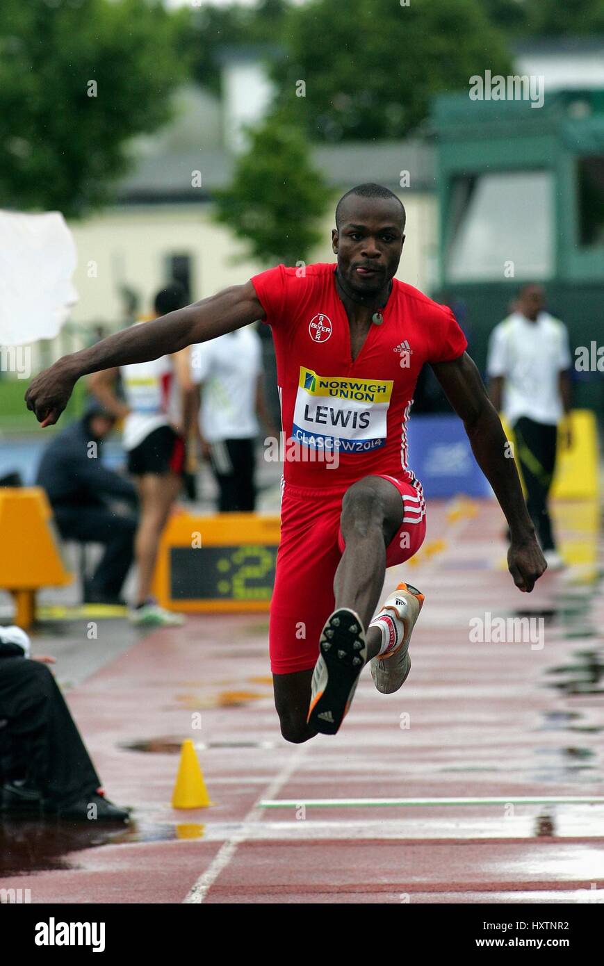 RANDY LEWIS TRIPLE JUMP SCOTSTOUN STADIUM GLASGOW SCOTLAND 03 June 2007 ...