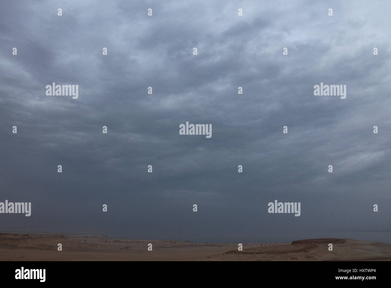 Strange shapes of the sahara hi-res stock photography and images - Alamy