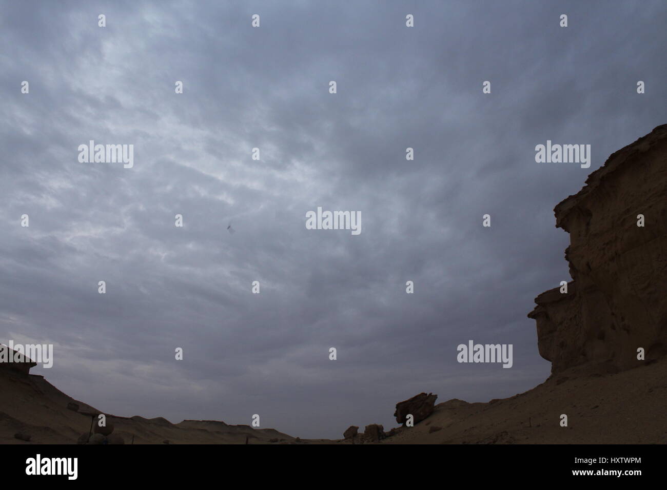 Strange shapes of the sahara hi-res stock photography and images - Alamy