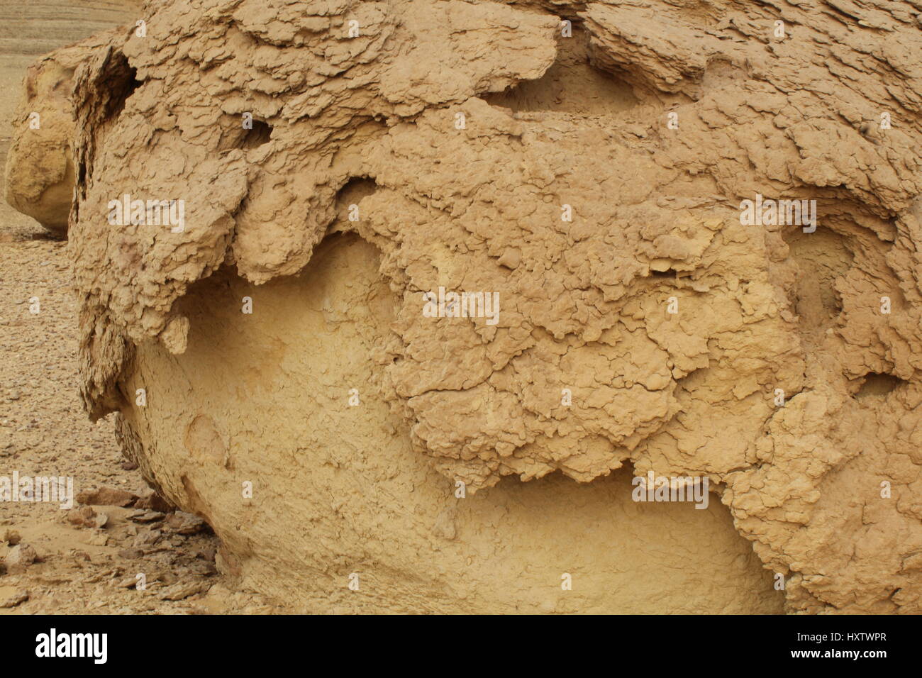 Strange shapes of the sahara hi-res stock photography and images - Alamy
