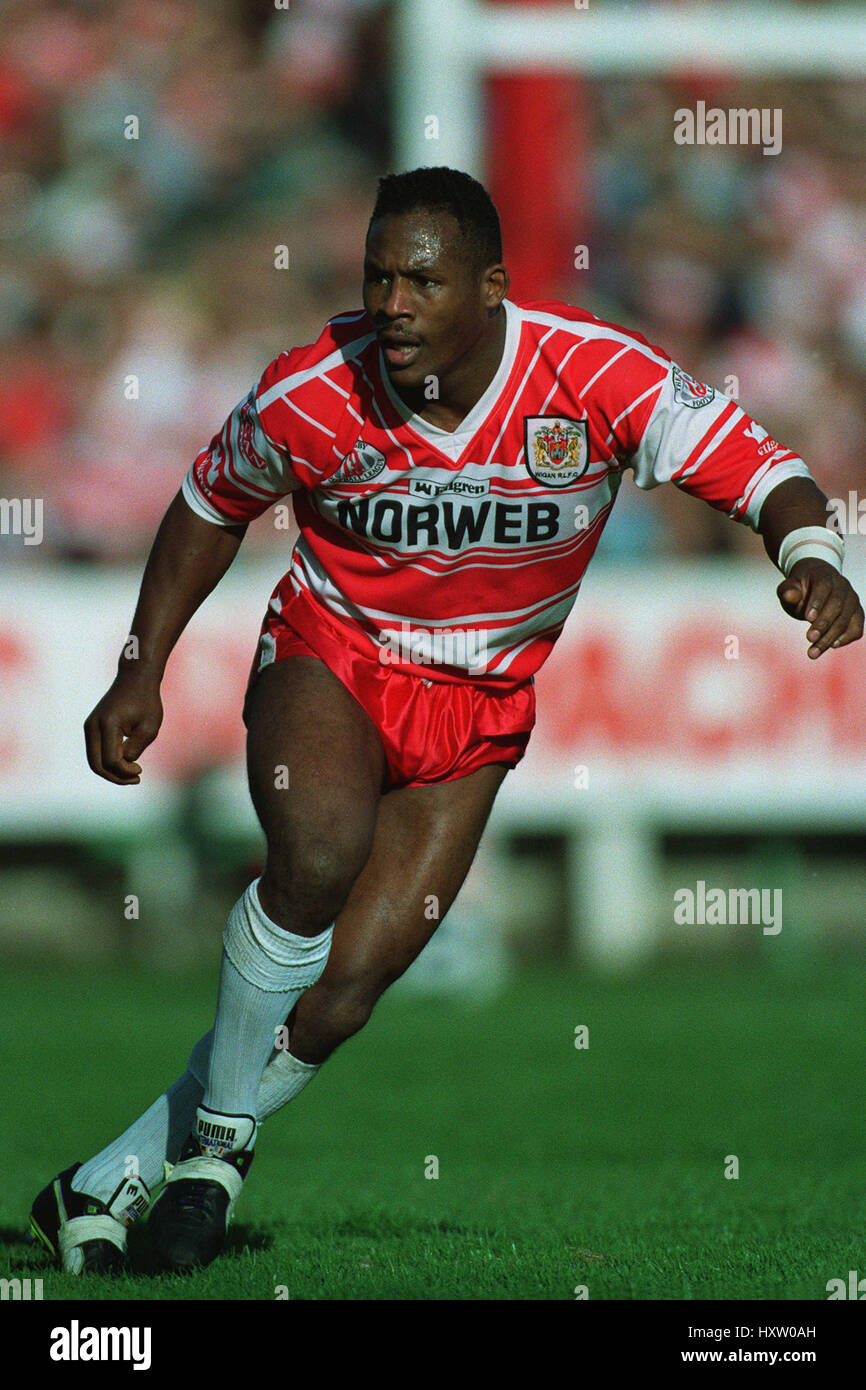 Ellery hanley hi-res stock photography and images - Alamy