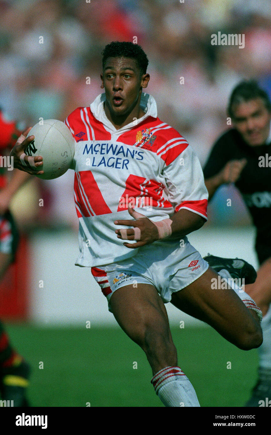 ALLAN HUNTE ST. HELENS RLFC 13 November 1991 Stock Photo - Alamy
