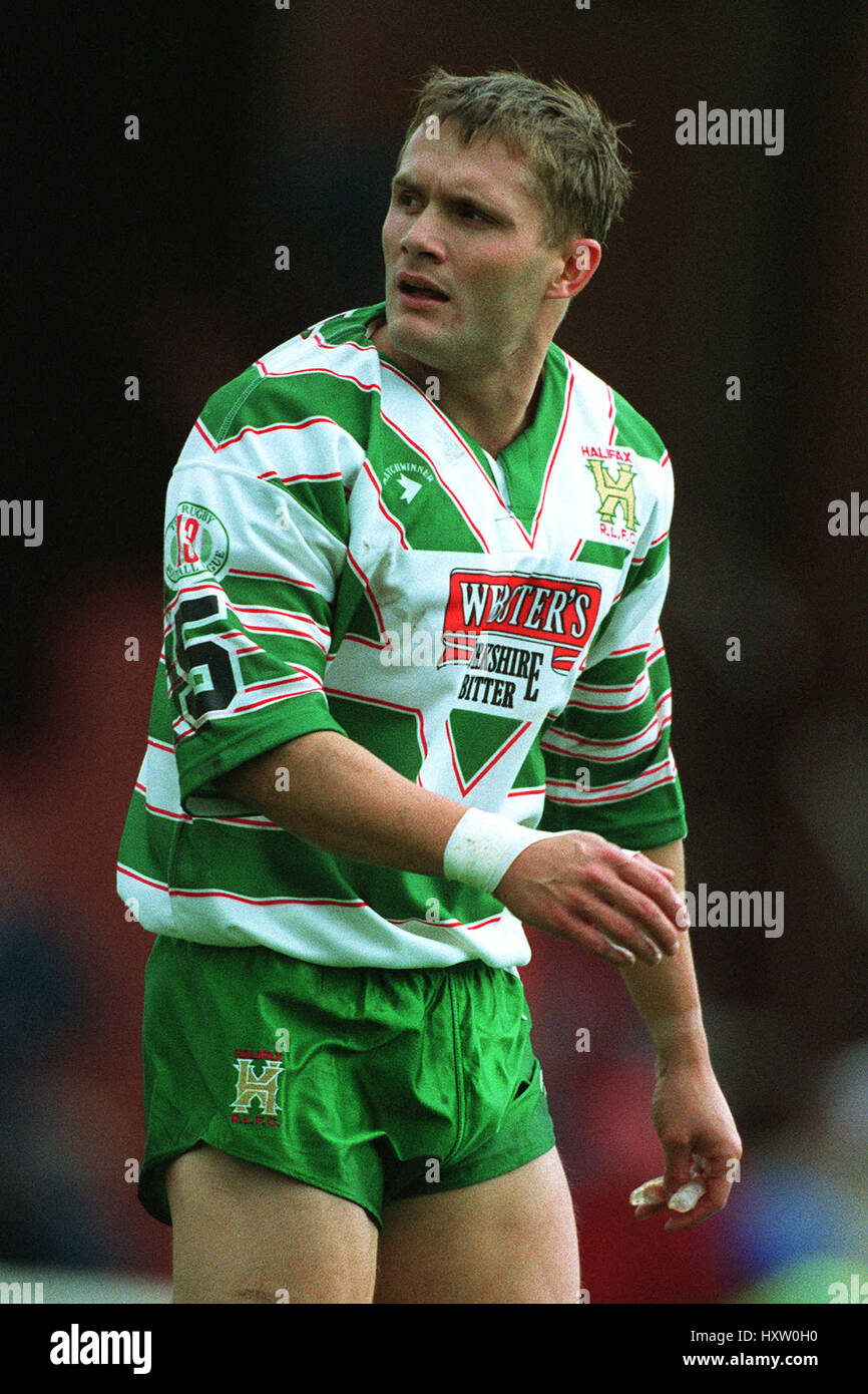 MARK PRESTON HALIFAX RLFC 02 September 1992 Stock Photo - Alamy