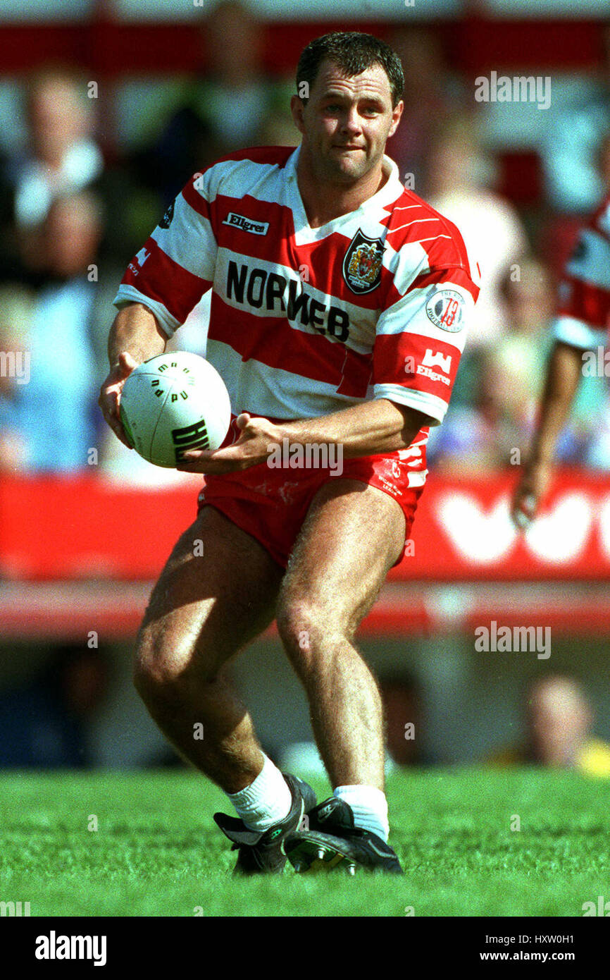 BILLY MCGINTY WIGAN RLFC 07 September 1992 Stock Photo - Alamy