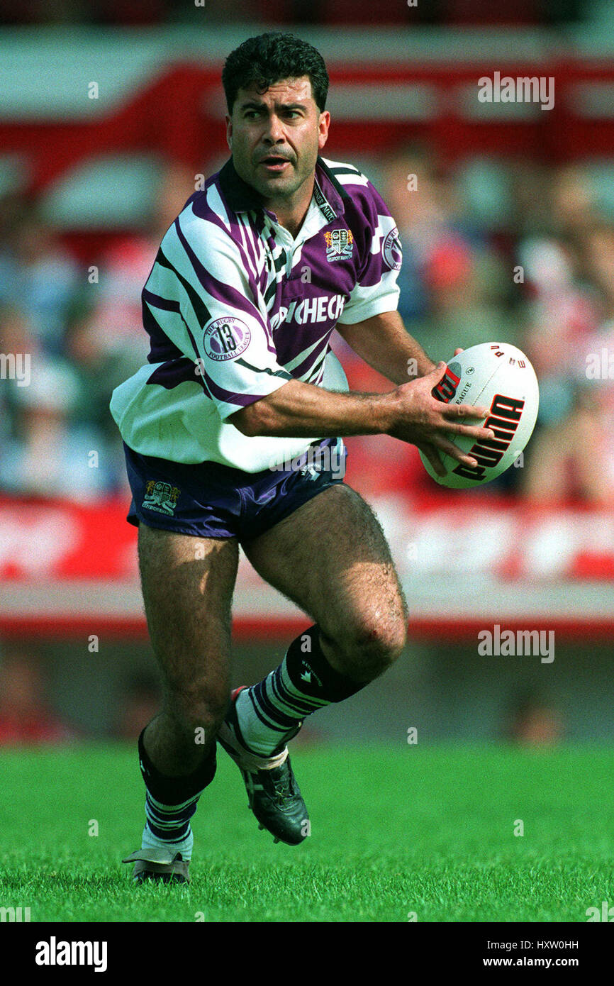 Scott hull hi-res stock photography and images - Alamy