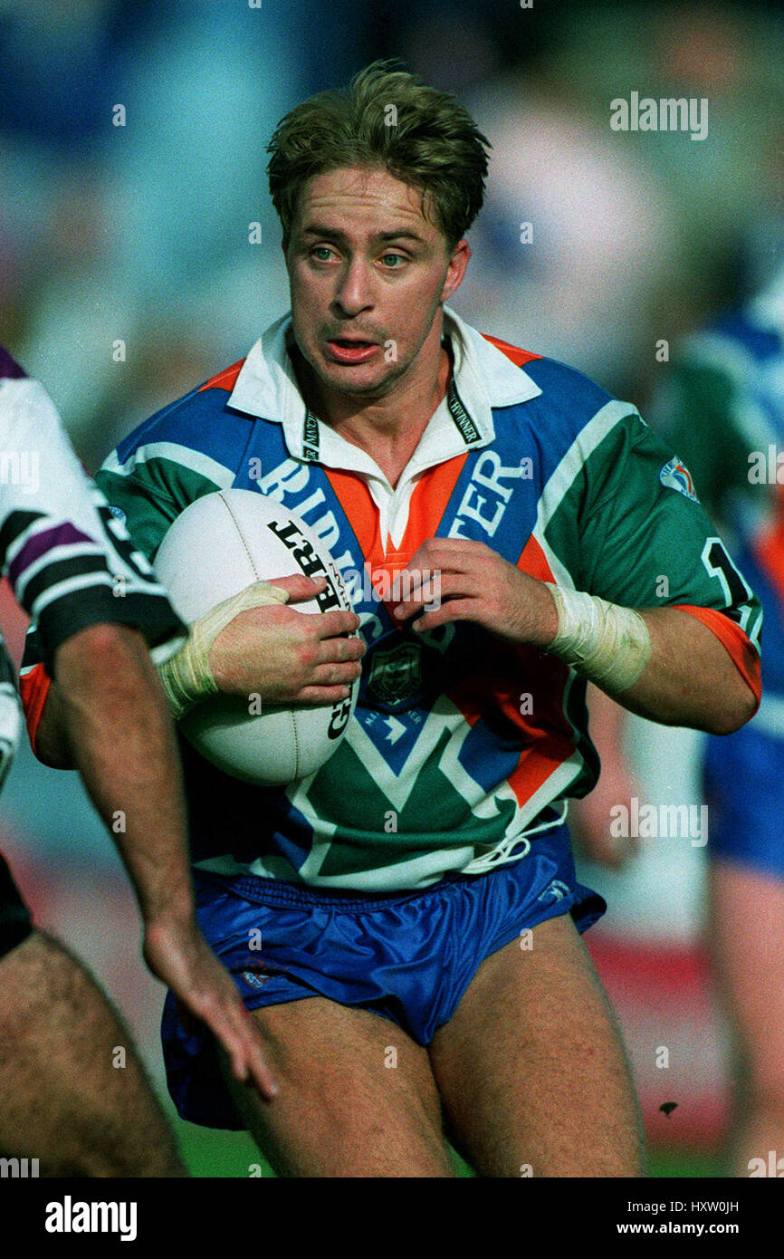 Andrew thompson hi-res stock photography and images - Alamy