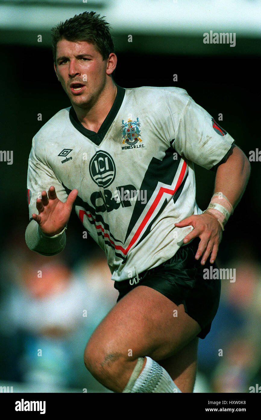 HARVEY HOWARD WIDNES RLFC 21 September 1992 Stock Photo - Alamy