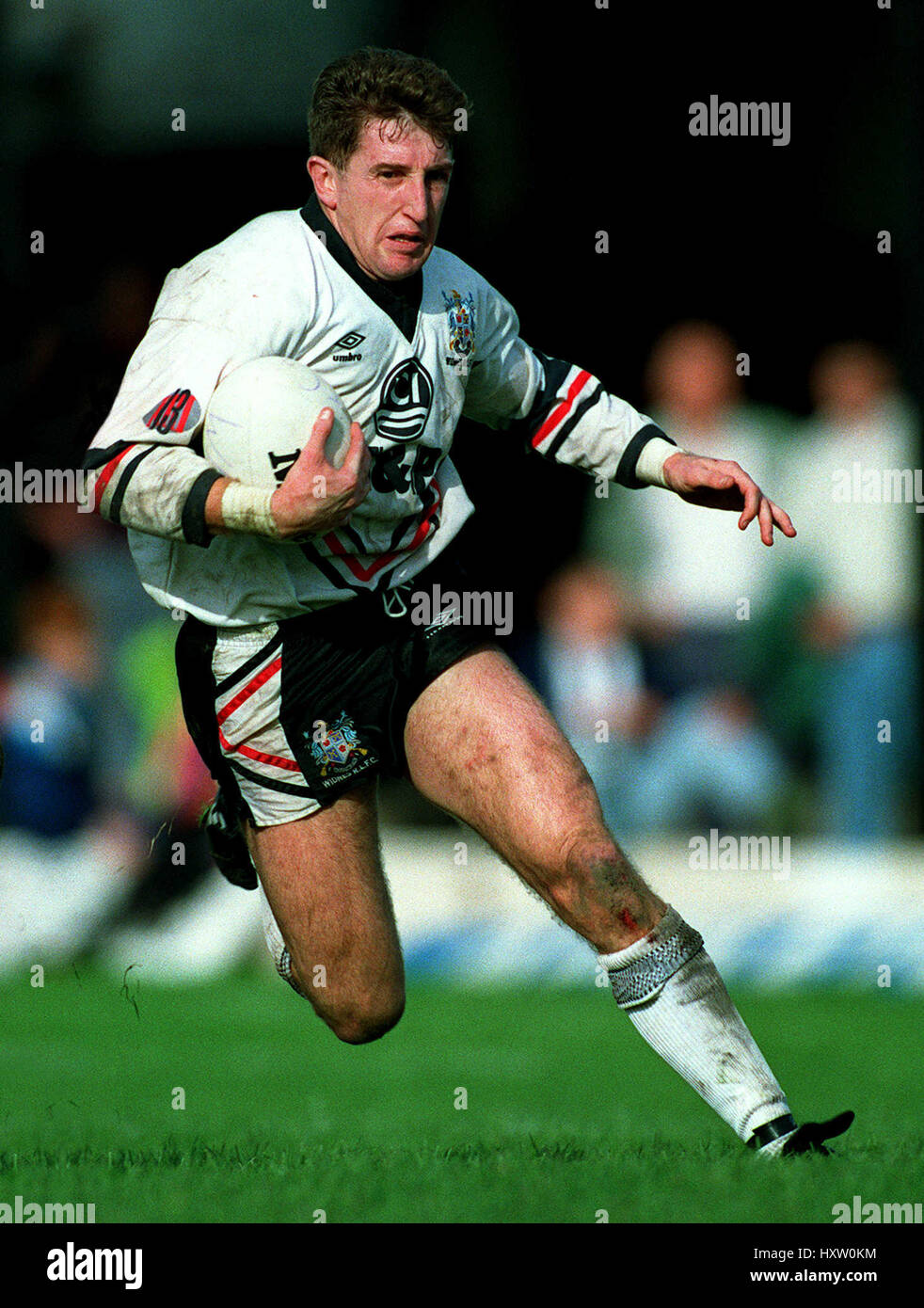 JONATHAN DAVIES WIDNES RLFC 21 September 1992 Stock Photo - Alamy