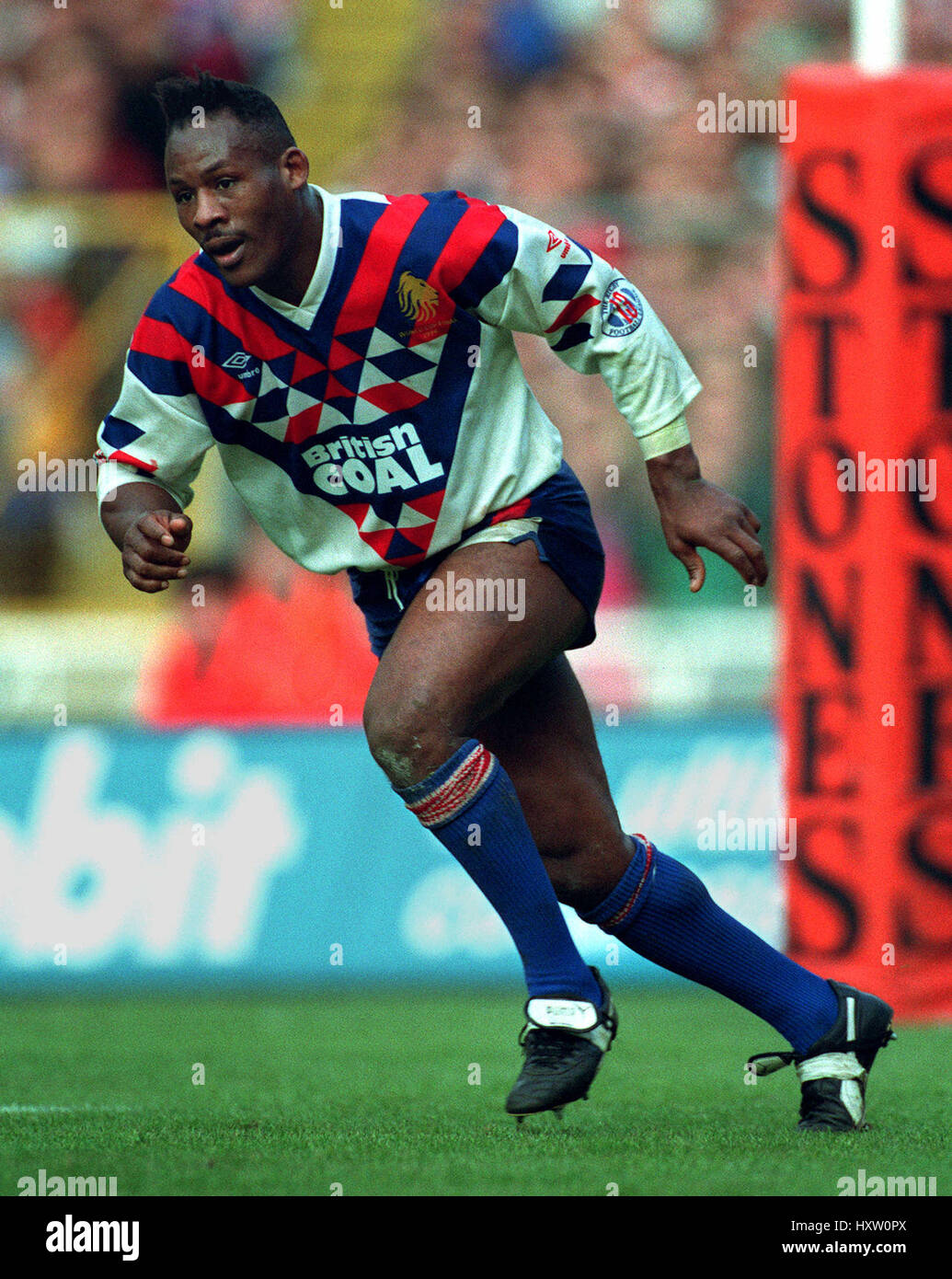 ELLERY HANLEY GREAT BRITAIN & LEEDS RLFC 26 October 1992 Stock Photo ...