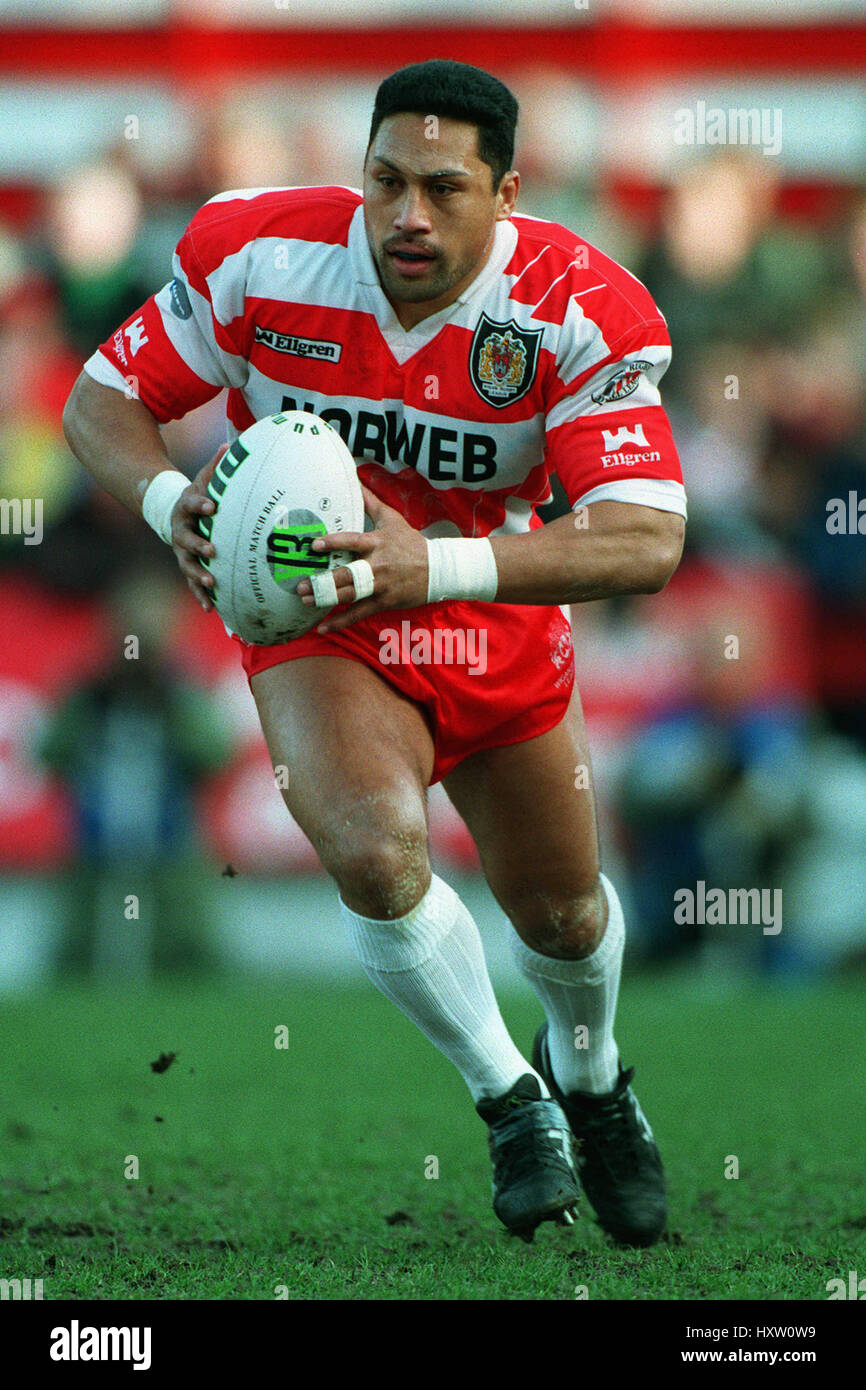 SAM PANAPA WIGAN RLFC 22 February 1993 Stock Photo - Alamy