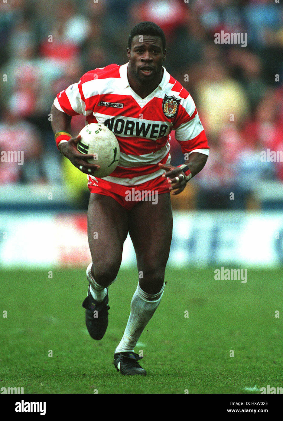 Martin offiah wigan hi-res stock photography and images - Alamy