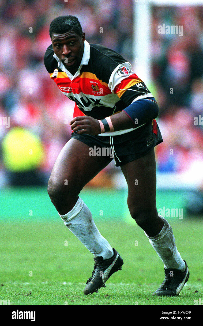 Roy powell hi-res stock photography and images - Alamy