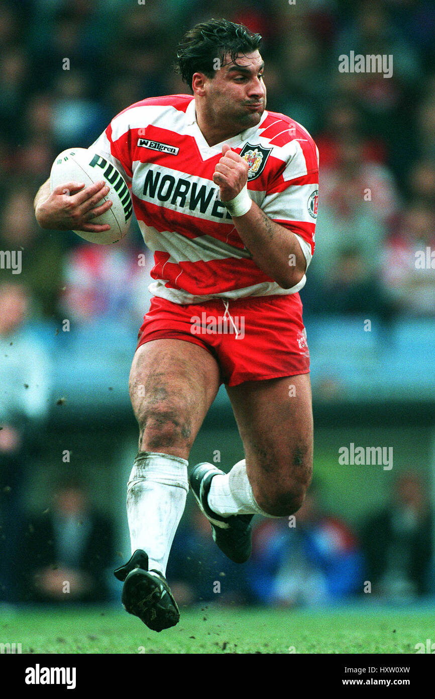 Kelvin skerrett hi-res stock photography and images - Alamy