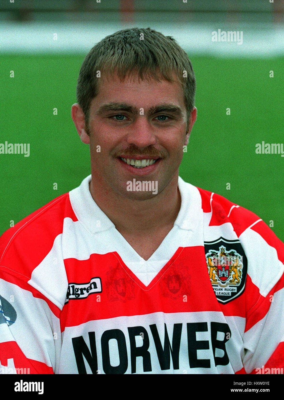 MARTIN DERMOTT WIGAN RLFC 16 August 1993 Stock Photo - Alamy