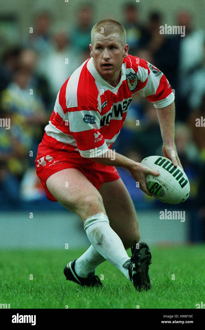 MARTIN CROMPTON WIGAN RLFC 24 August 1993 Stock Photo - Alamy