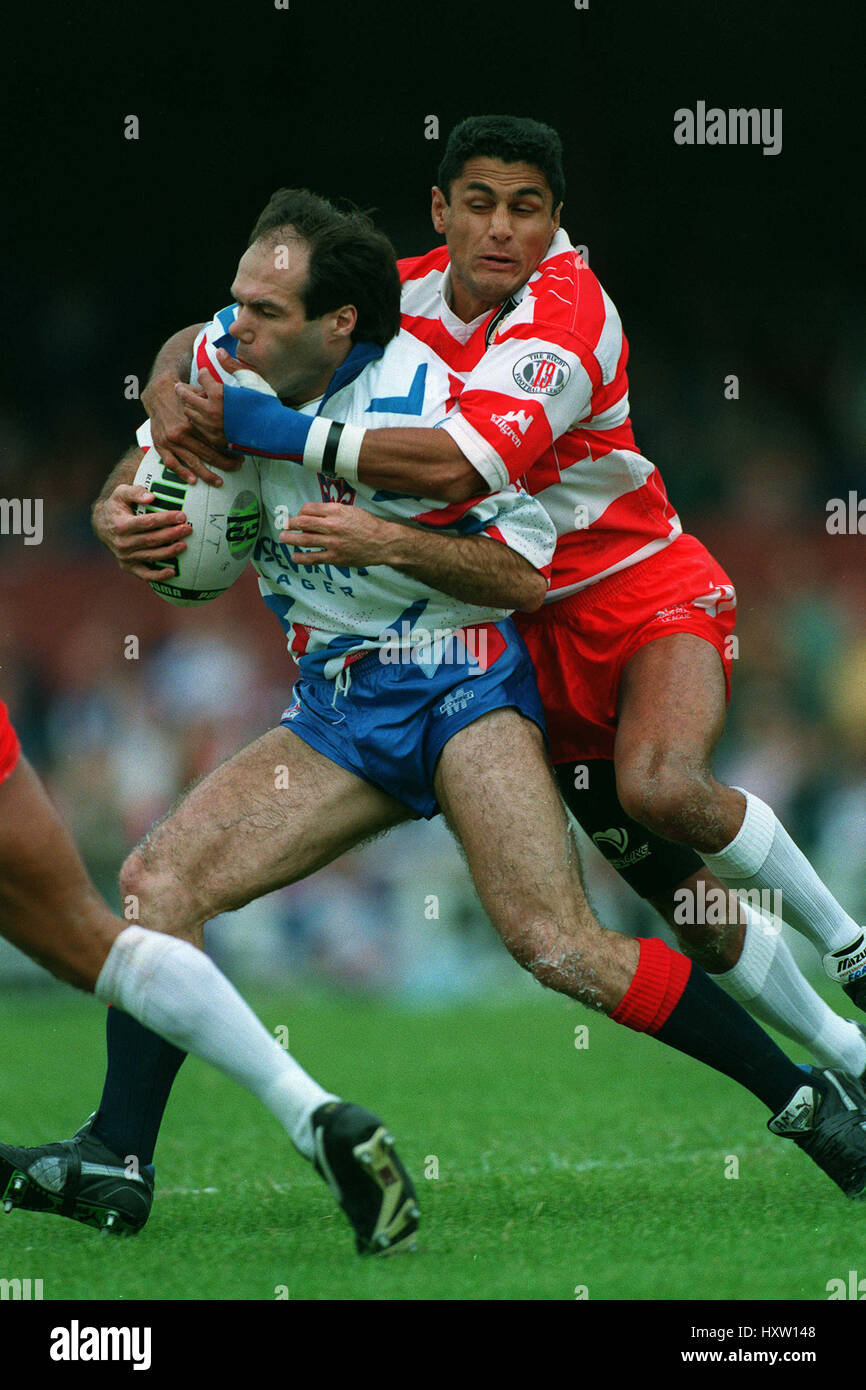 ANDY MASON & FRANO BOTICA WAKEFIELD TRINITY V WIGAN RLFC 06 September ...