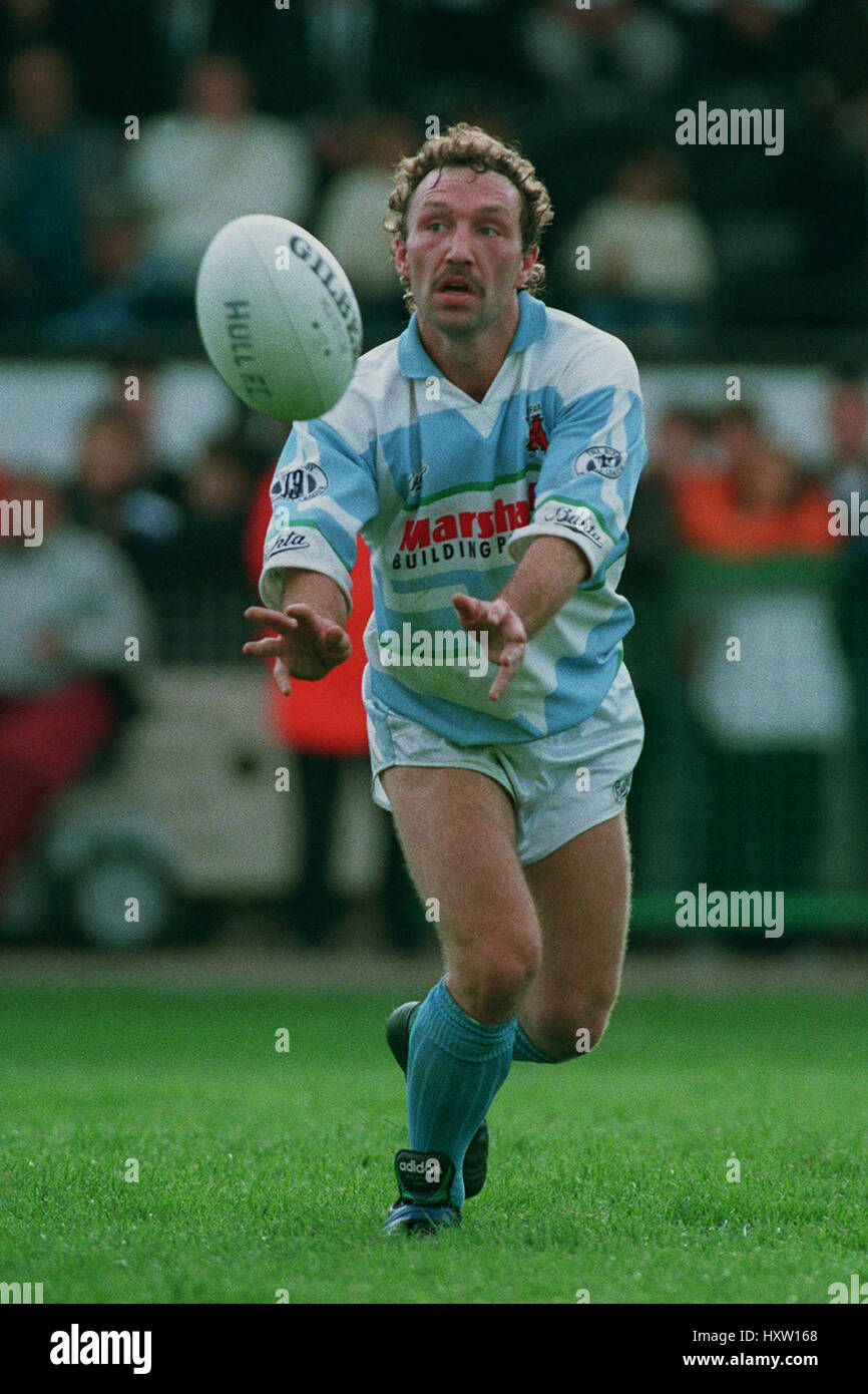 PAUL BISHOP HALIFAX RLFC 07 September 1993 Stock Photo - Alamy