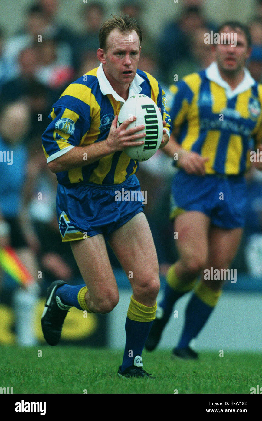 GREG MACKEY WARRINGTON RLFC 14 September 1993 Stock Photo - Alamy