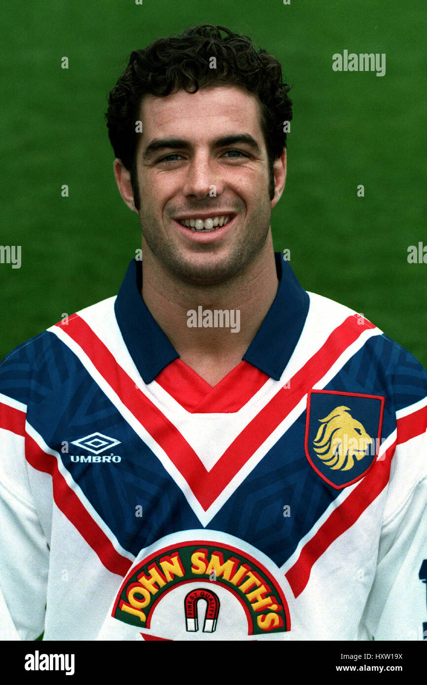 PHIL CLARKE GREAT BRITAIN & WIGAN RLFC 07 October 1993 Stock Photo - Alamy