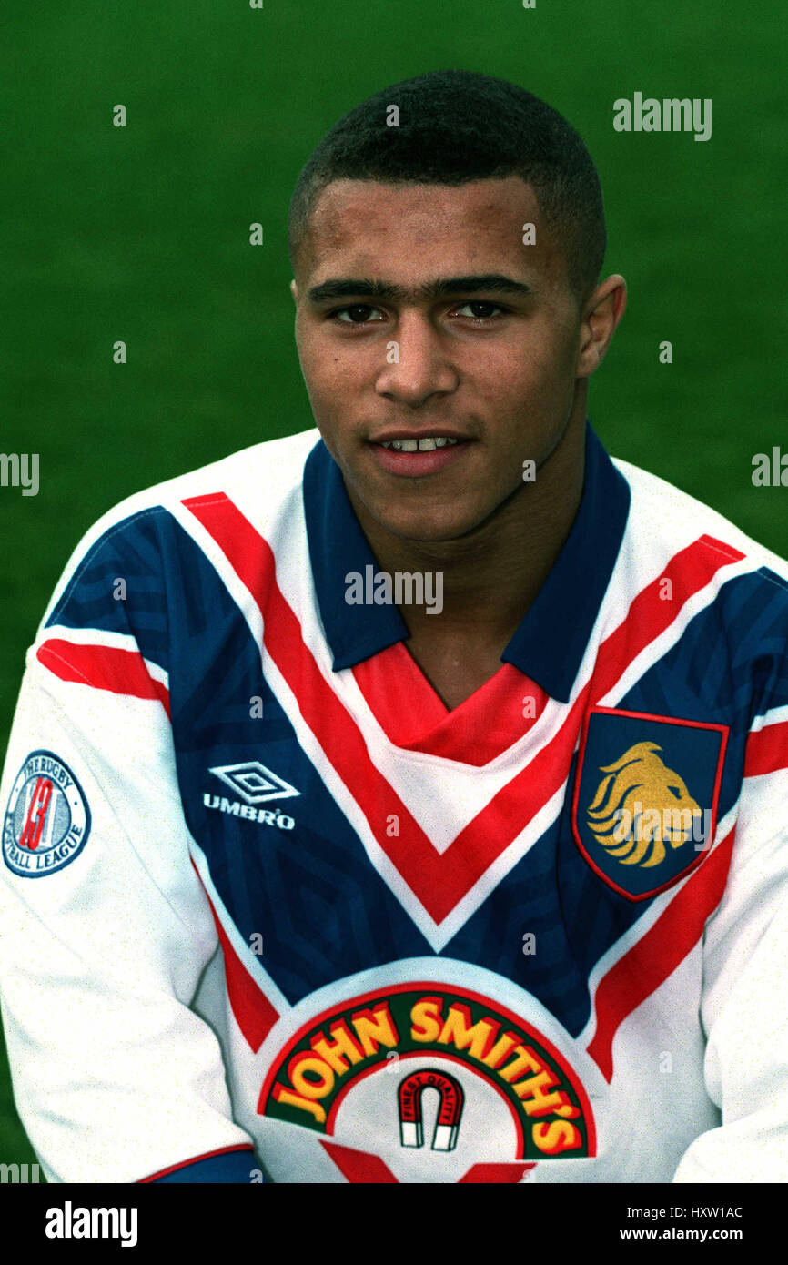 JASON ROBINSON GREAT BRITAIN & WIGAN RLFC 07 October 1993 Stock Photo ...