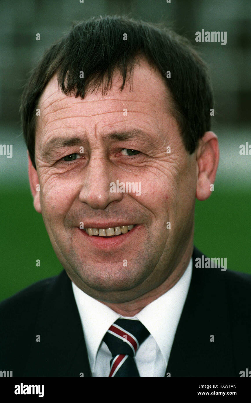 STEVE WATSON . GREAT BRITAIN RL MANAGER 07 October 1993 Stock Photo - Alamy