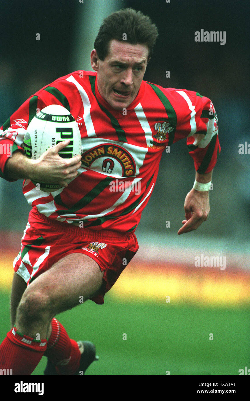 ALLAN BATEMAN WALES & WARRINGTON RL 09 October 1993 Stock Photo - Alamy