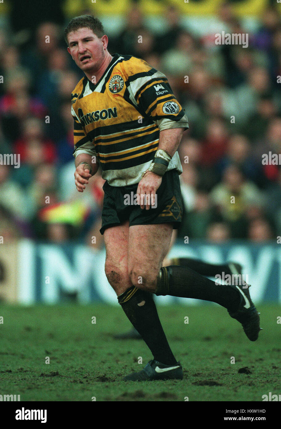 LEE CROOKS CASTLEFORD RLFC 24 January 1994 Stock Photo - Alamy