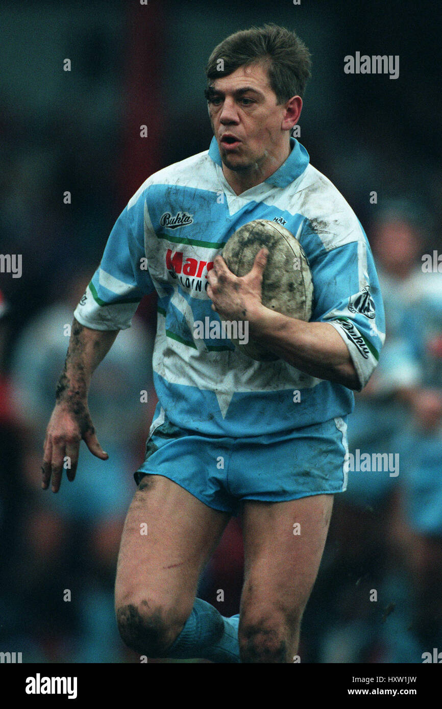 STEVE HAMPSON HALIFAX RLFC 01 March 1994 Stock Photo - Alamy