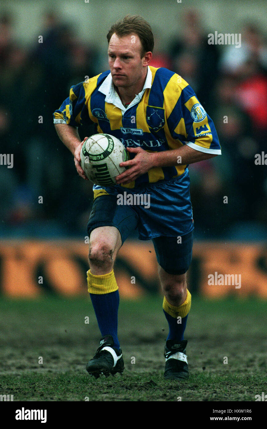 GREG MACKEY WARRINGTON RLFC 28 March 1994 Stock Photo - Alamy