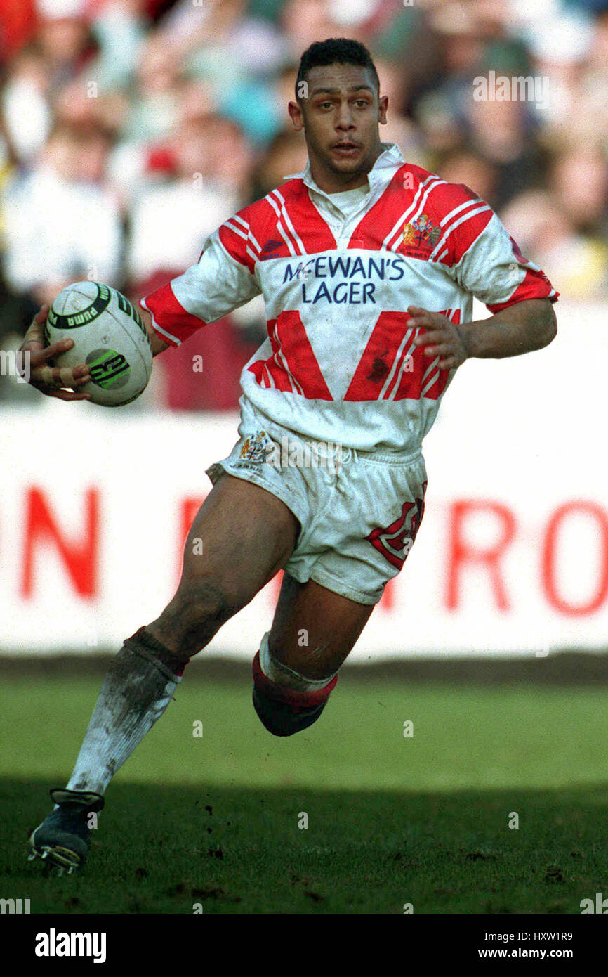 ALAN HUNTE ST. HELENS RLFC 28 March 1994 Stock Photo - Alamy