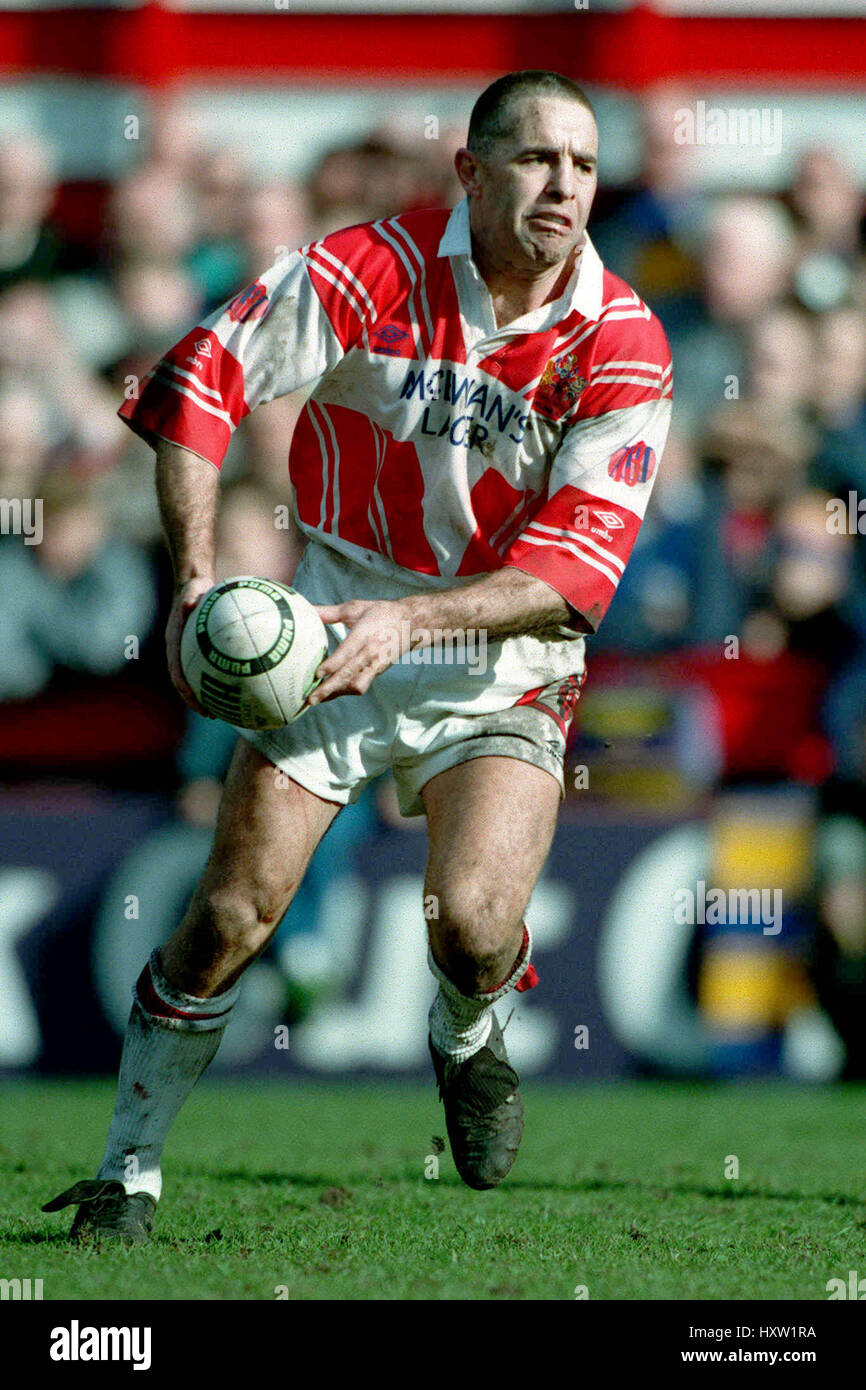 SHANE COOPER ST. HELENS RLFC 28 March 1994 Stock Photo - Alamy