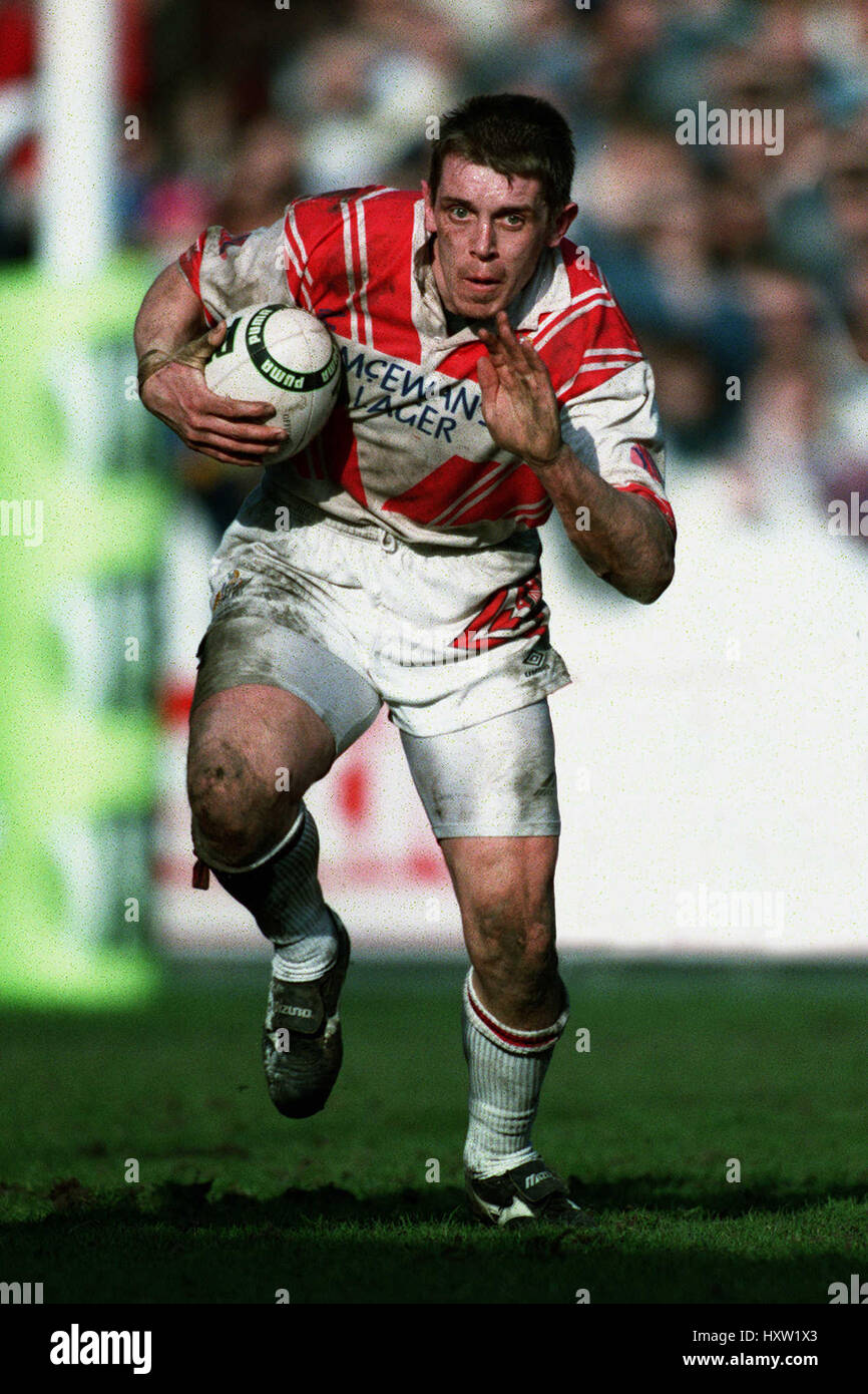 DAVID LYON ST. HELENS RLFC 12 April 1994 Stock Photo - Alamy