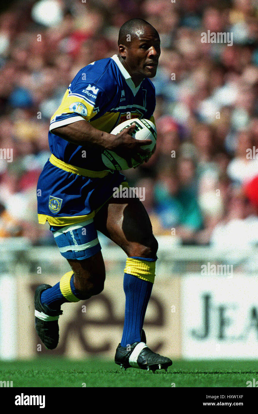 Ellery hanley hi-res stock photography and images - Alamy