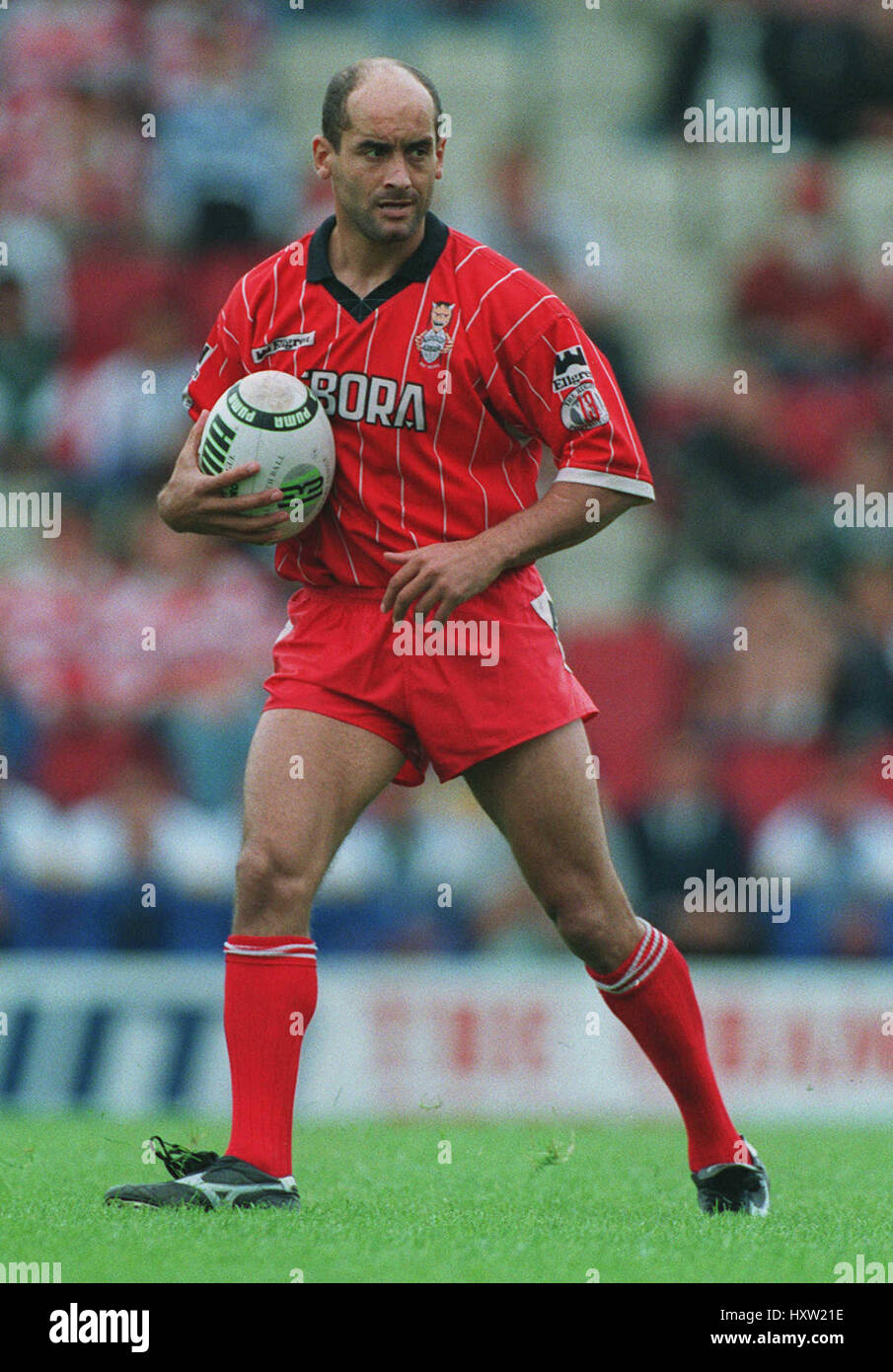 PHIL FORD SALFORD RLFC 09 August 1994 Stock Photo - Alamy