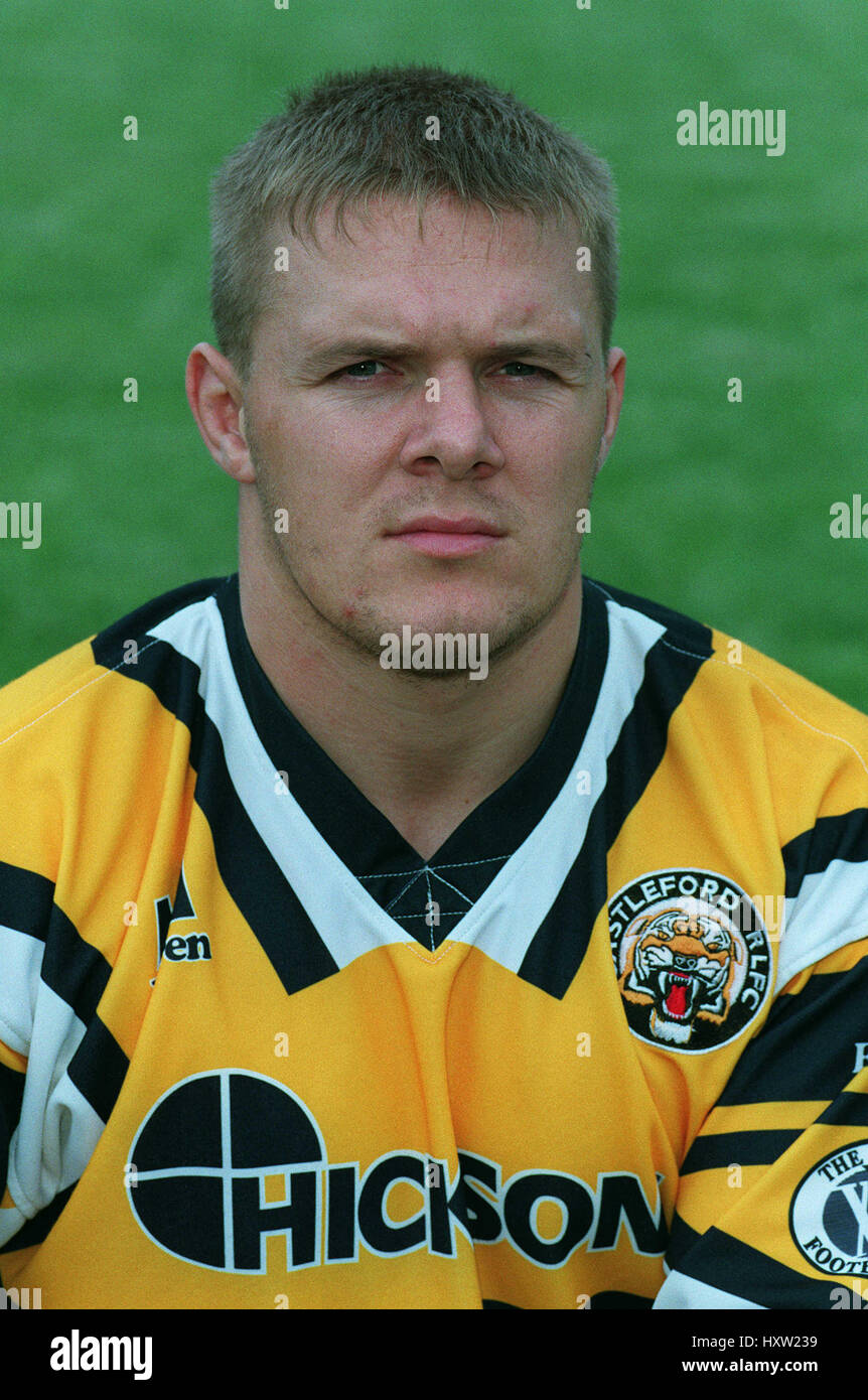 DEAN SAMPSON CASTLEFORD RLFC 17 August 1994 Stock Photo - Alamy
