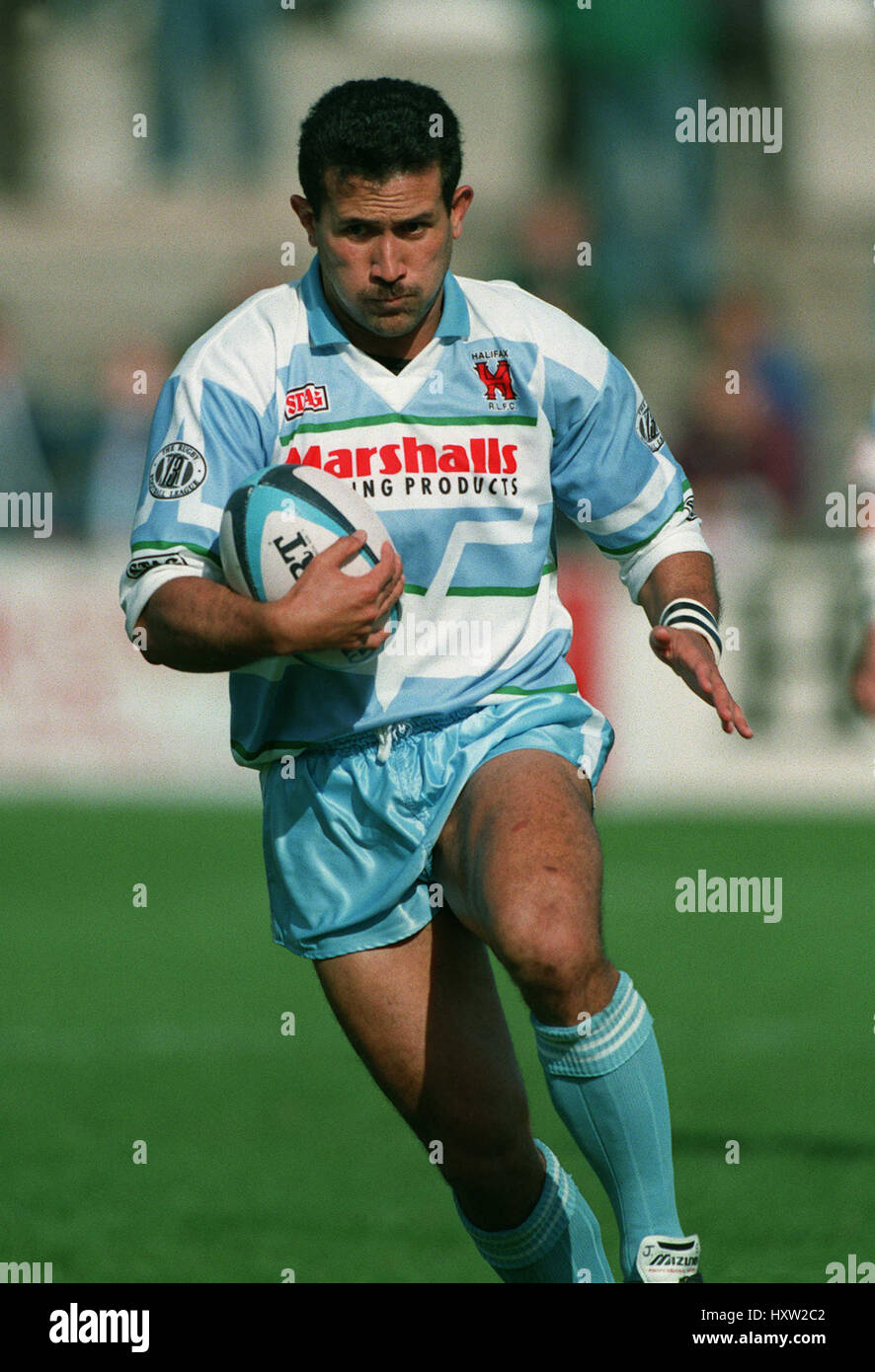 JOHN SCHUSTER HALIFAX RLFC 15 September 1994 Stock Photo - Alamy