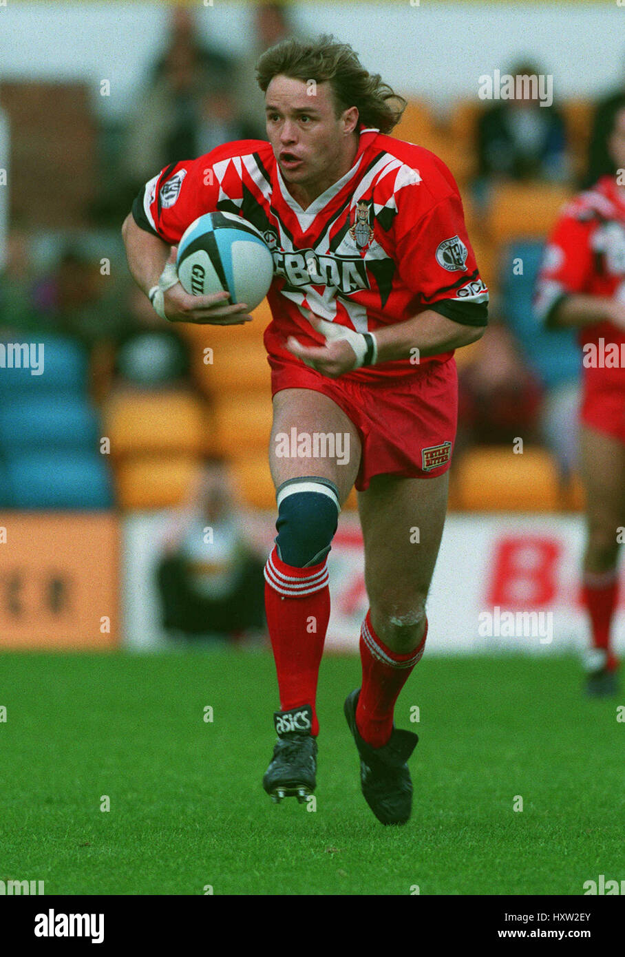 SCOTT MAHON SALFORD RLFC 19 September 1994 Stock Photo - Alamy