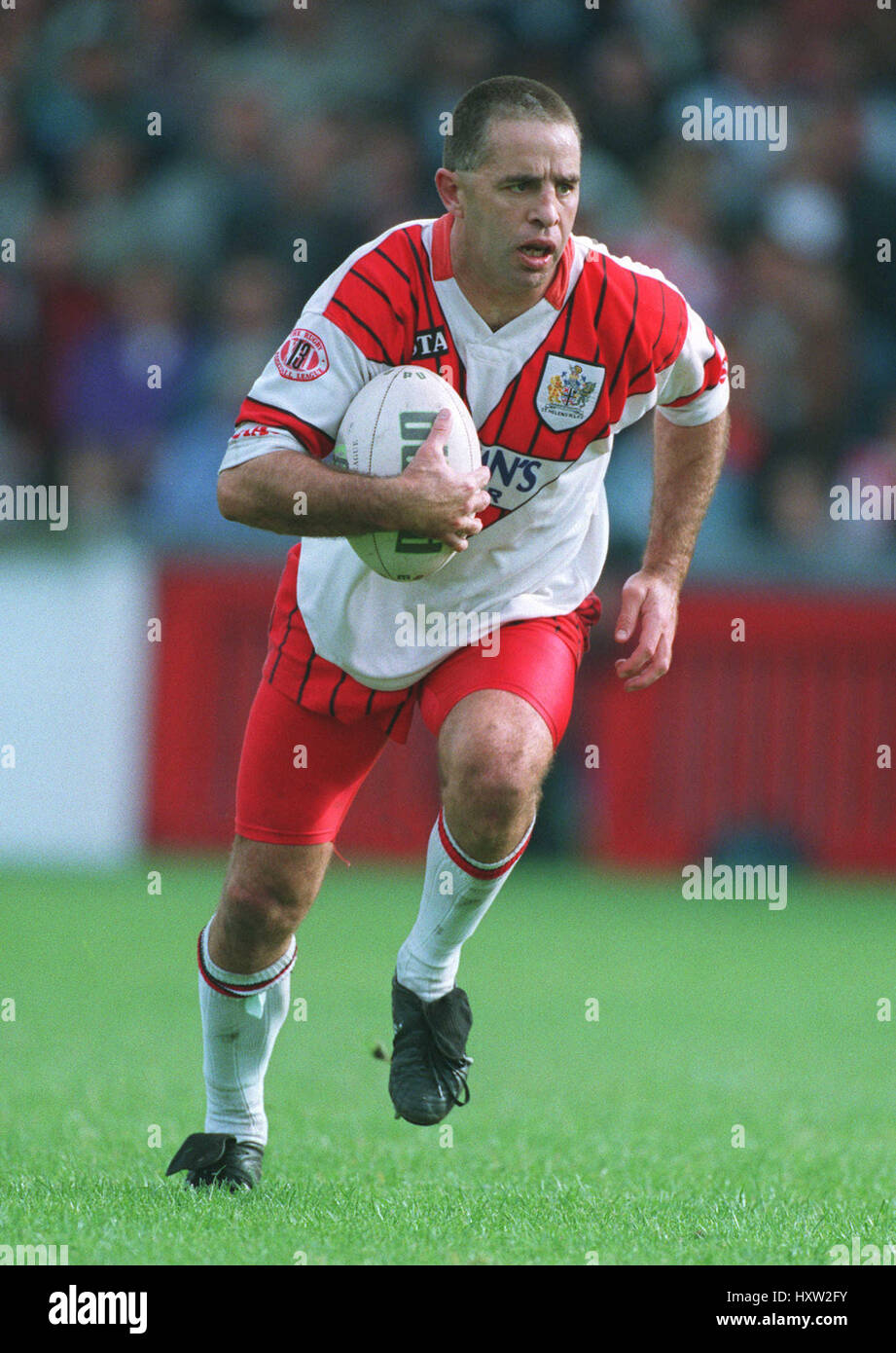 SHANE COOPER ST. HELENS RLFC 21 September 1994 Stock Photo - Alamy