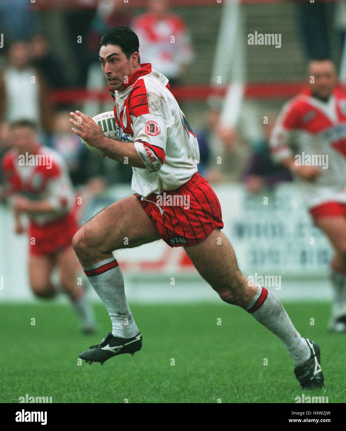 PAUL LOUGHLIN ST. HELENS RLFC 27 September 1994 Stock Photo - Alamy