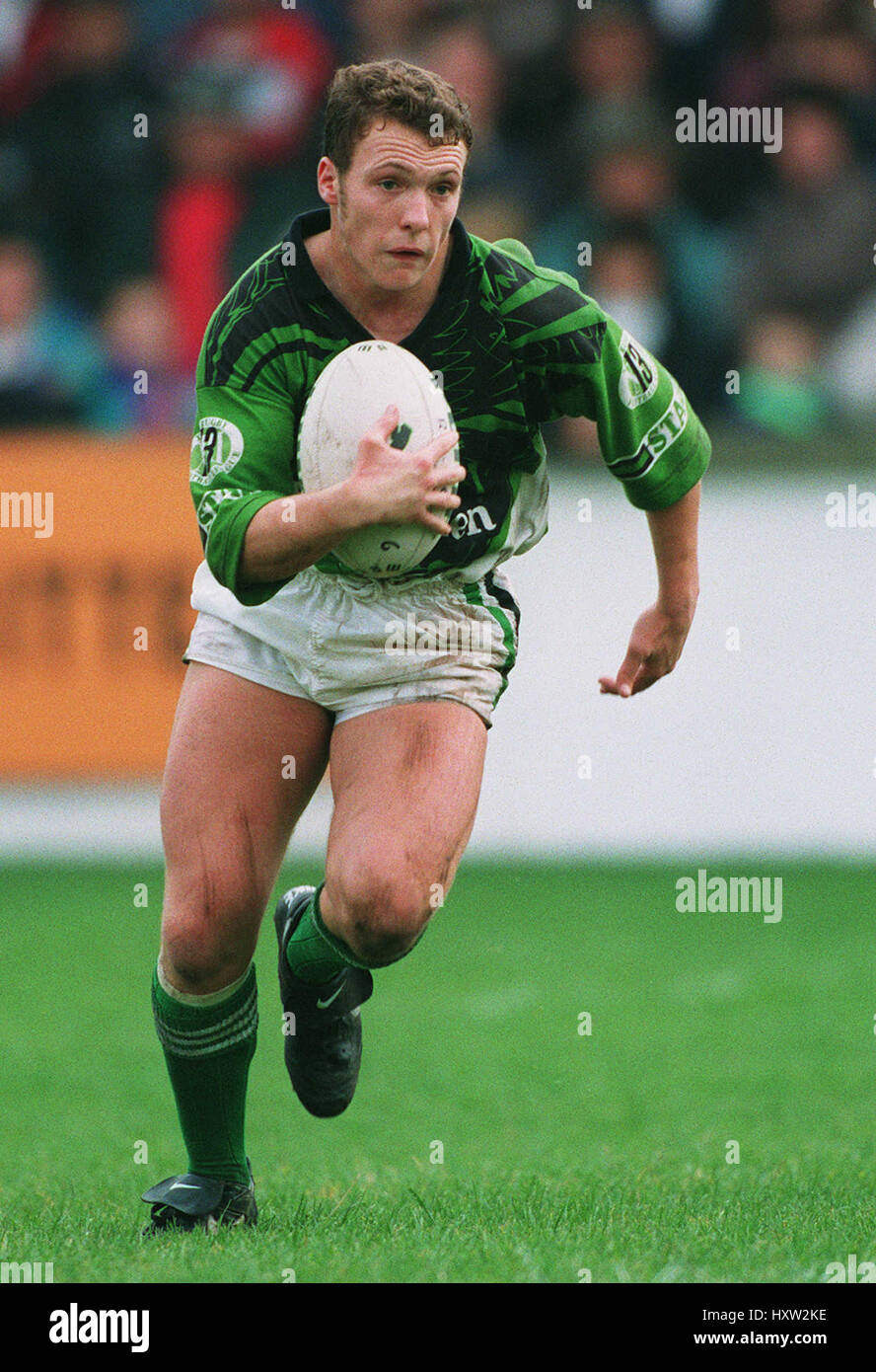 CARL BRIGGS SHEFFIELD EAGLES RLFC 27 September 1994 Stock Photo - Alamy