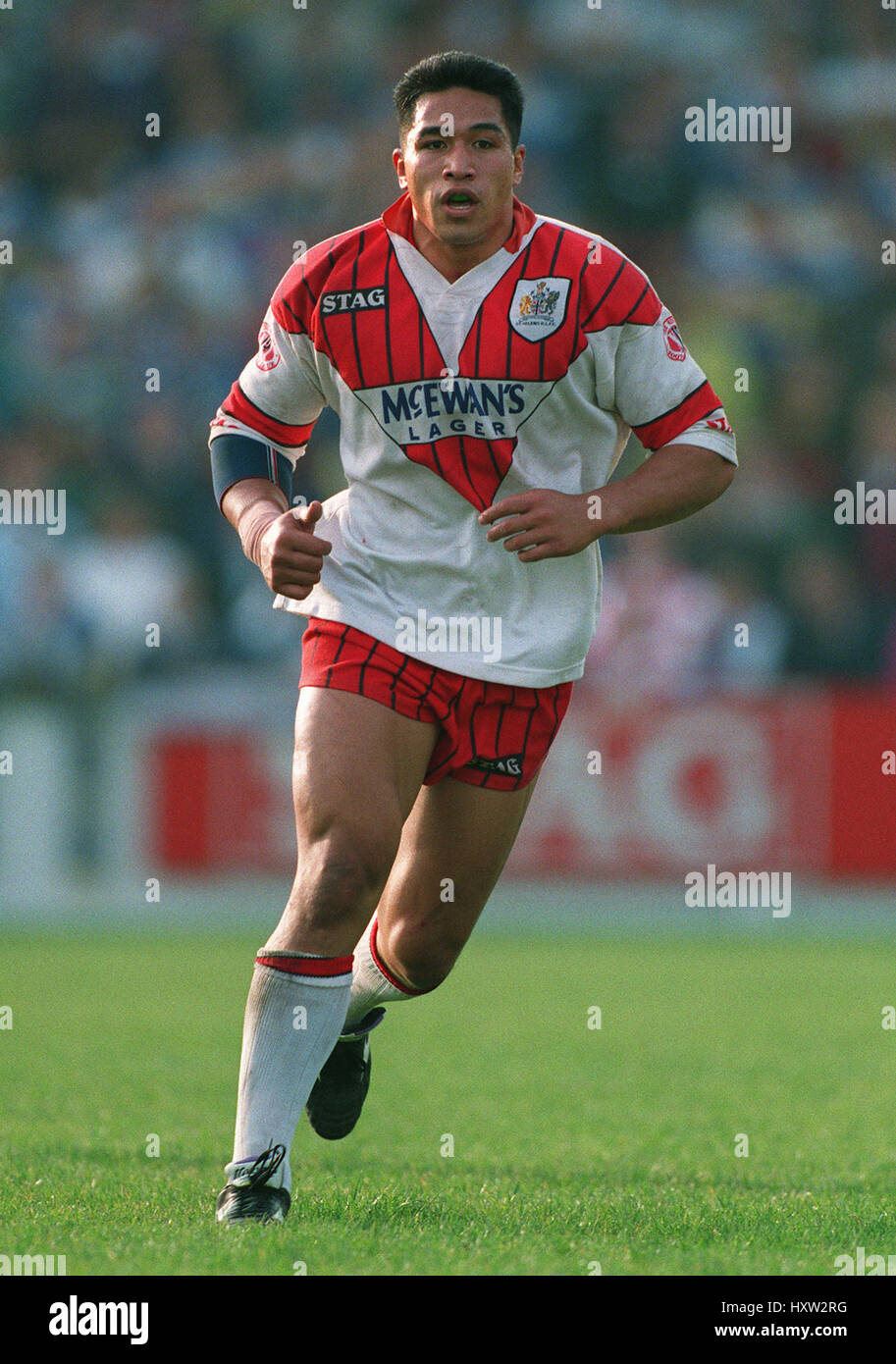 APOLLO PERELINI ST. HELENS RLFC 10 October 1994 Stock Photo - Alamy