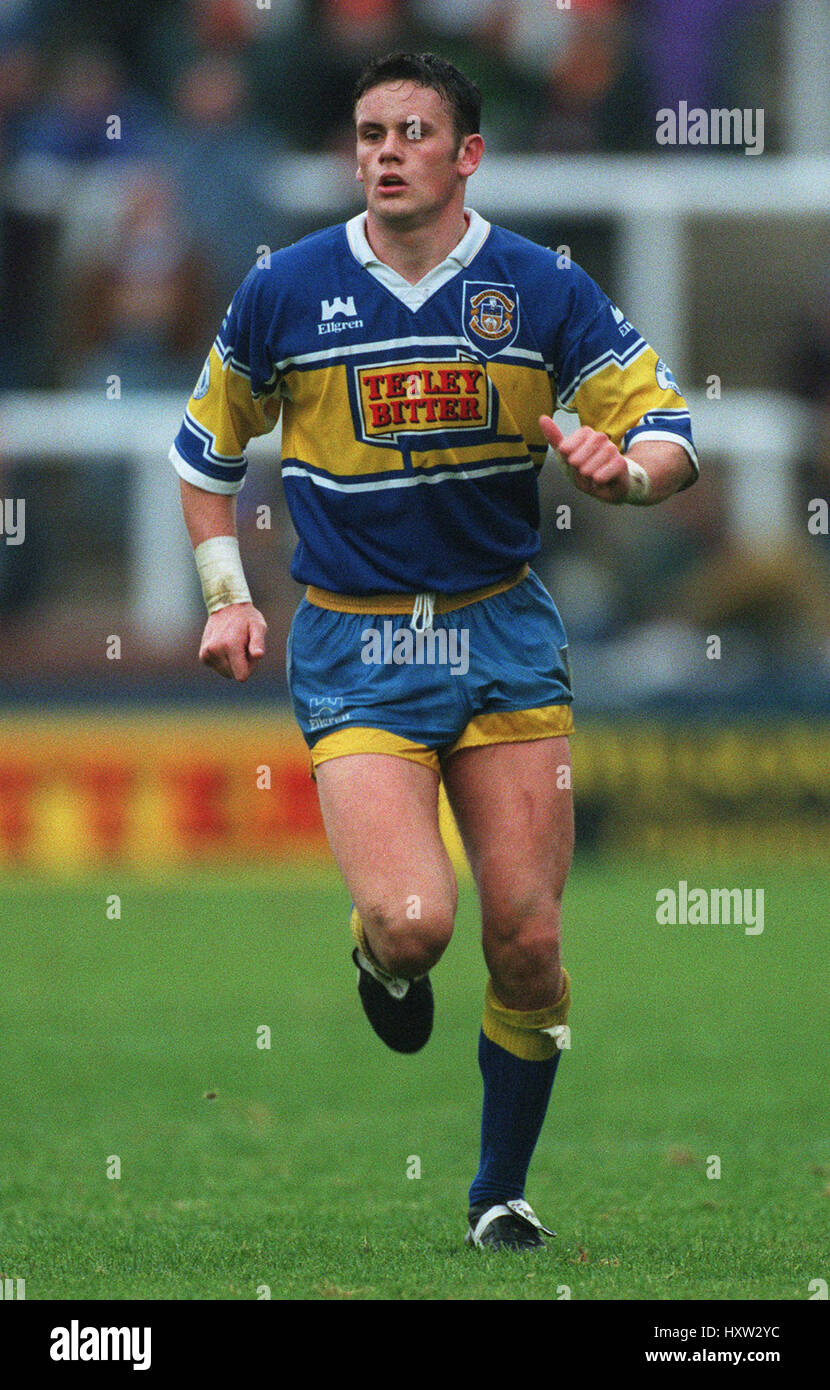 FRANCIS CUMMINS LEEDS RLFC 25 October 1994 Stock Photo - Alamy