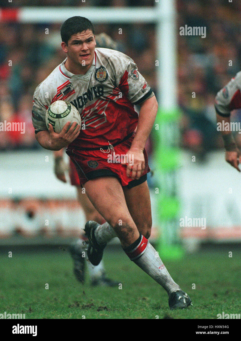 ANDREW FARRELL WIGAN RLFC 24 January 1995 Stock Photo - Alamy